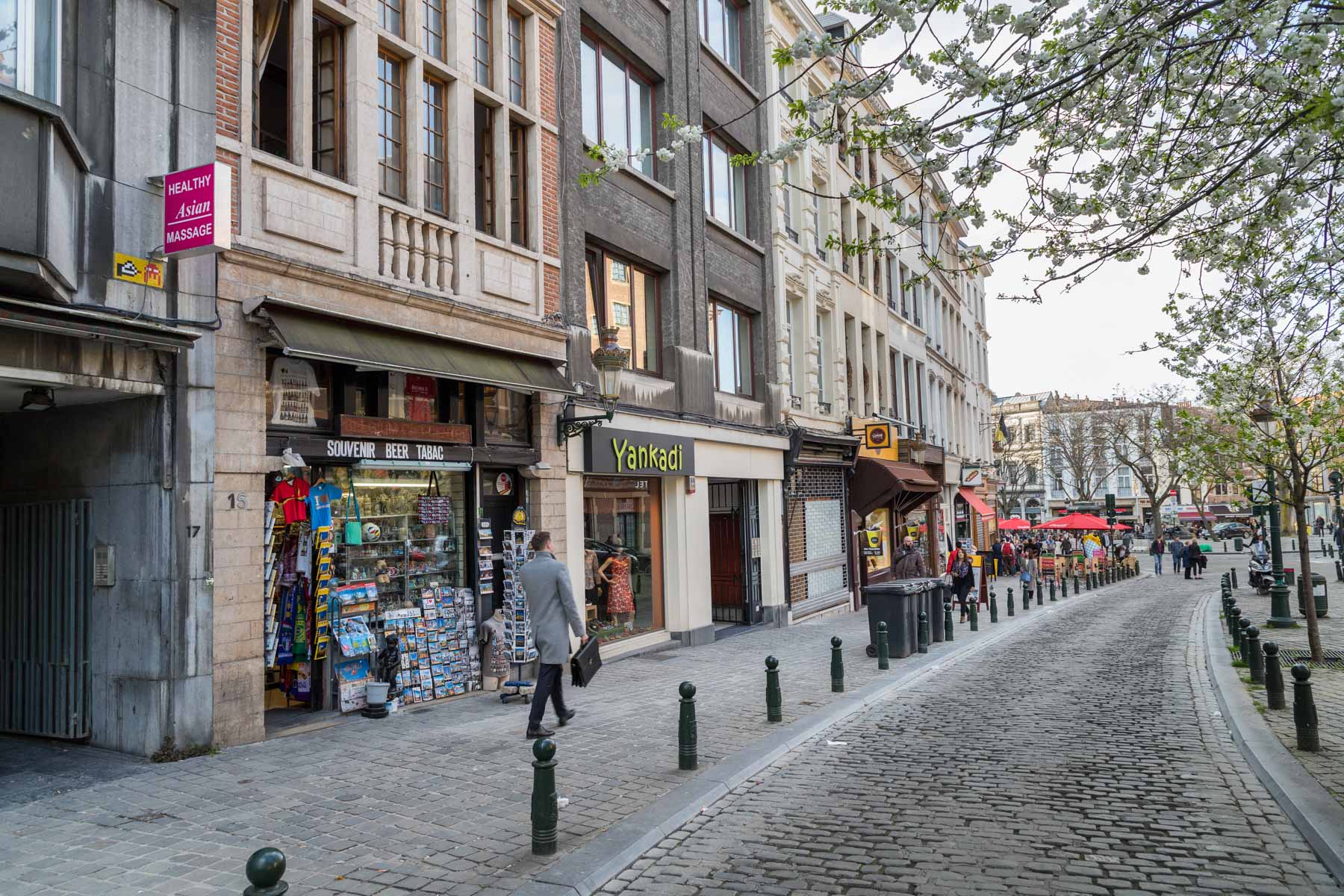 Bruxelles – Un oeil qui traîne…