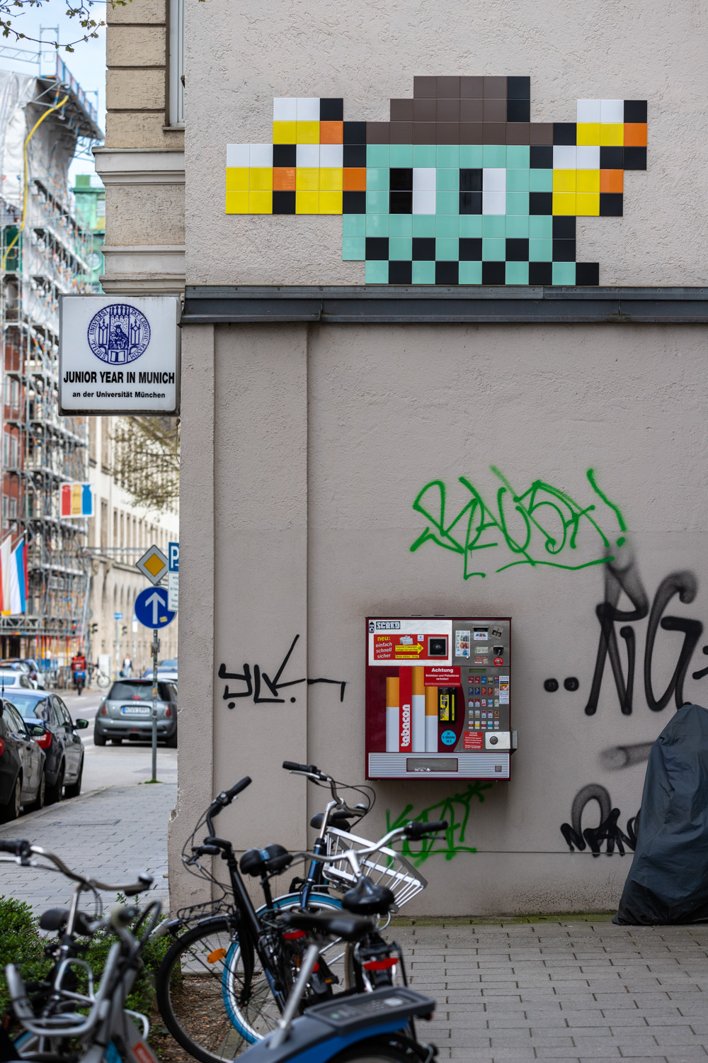 Bière et bretzel – Invasion de Munich… – Un oeil qui traîne…