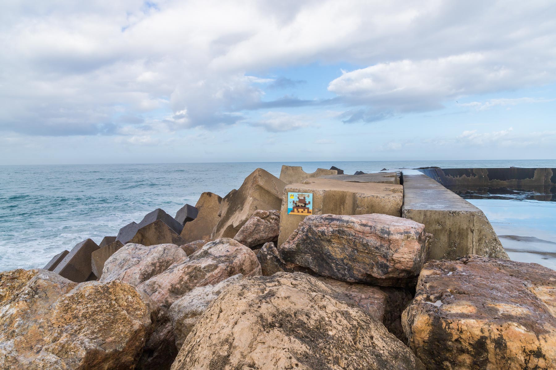 Rabat – Un oeil qui traîne…